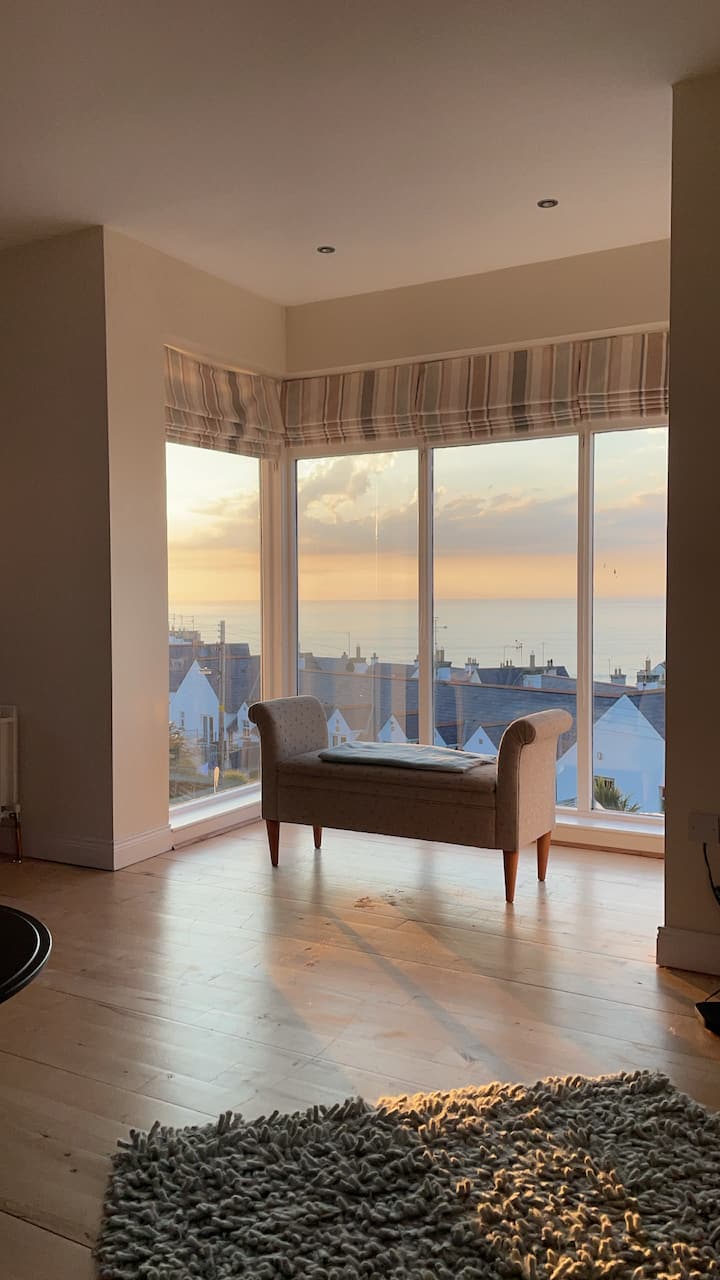 Stunning Sea View Apartment - ポートラッシュ