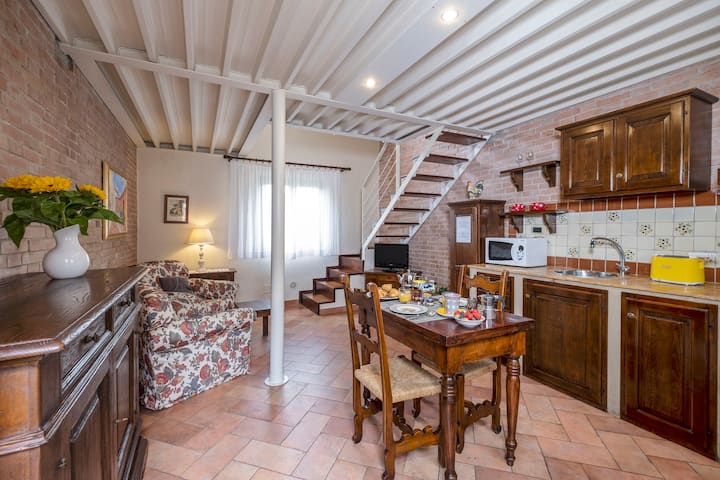 Lovely Apartment Close To Siena - Sienne