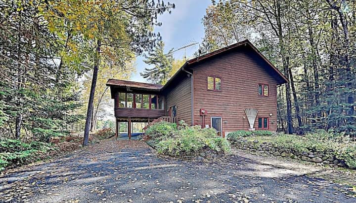 Beaver Bay Lodge On Nelson Lake - Hayward, WI