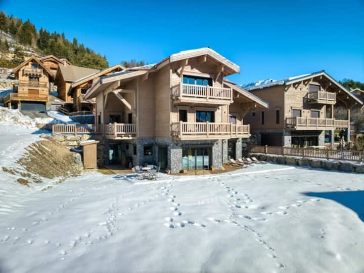 Exceptionnel Chalet Auron 330 M2 - 