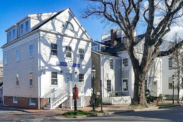 Historic Downtown Luxury Condo - Nantucket, MA
