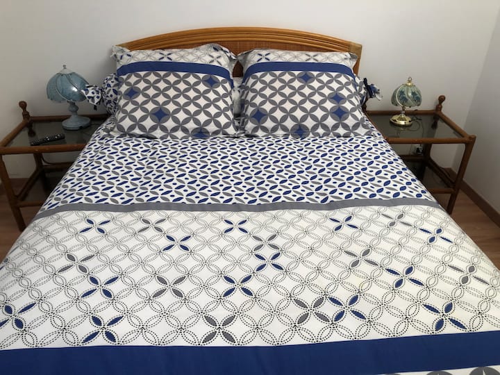 Une Chambre Dans Un Appartement - Rennes
