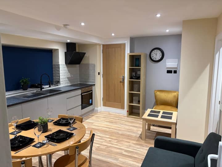 Deluxe 2 Bedroom With 2 Bathroom - Hemel Hempstead