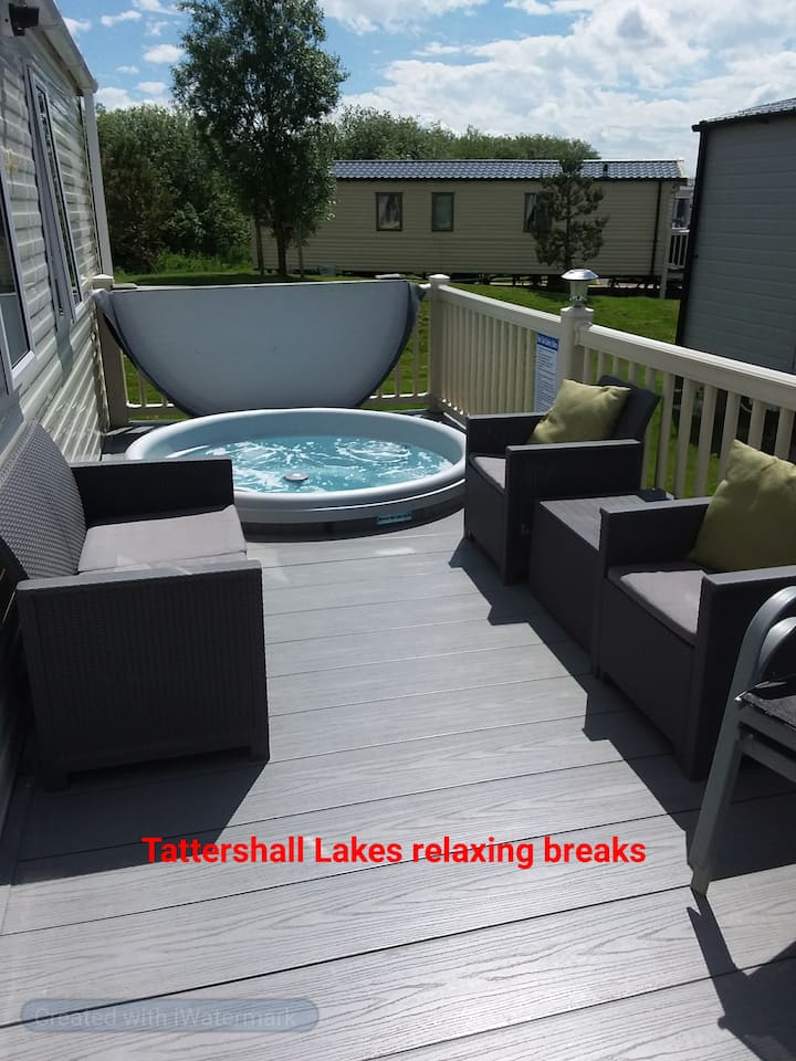 Tattershall Lakes Relaxing Break - Woodhall Spa