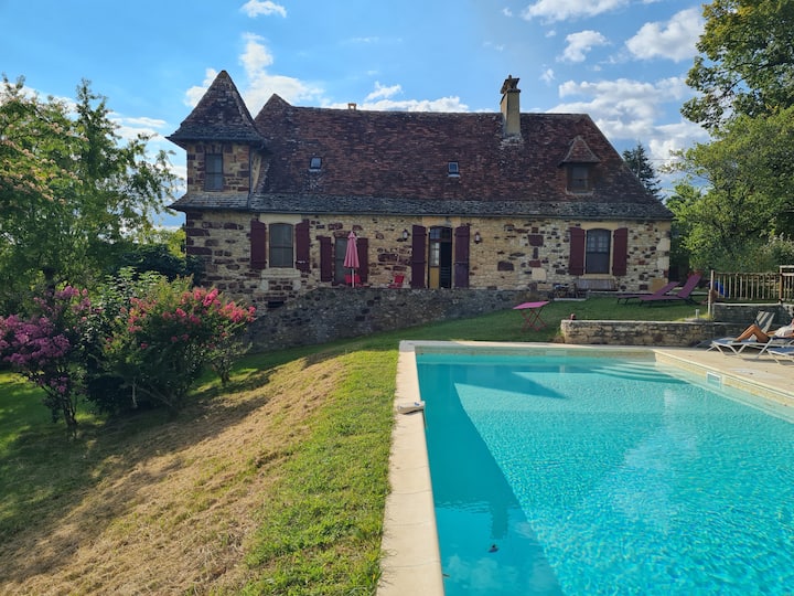 Beautiful Family Property In The Heart Of The Périgord Noir. - Dordogne