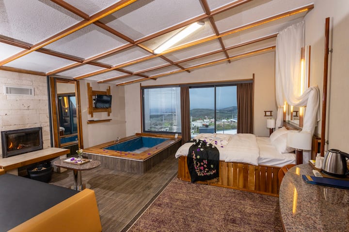 Reva Miami Hotel, Foça'daki Panoromik Eviniz! - Aliağa