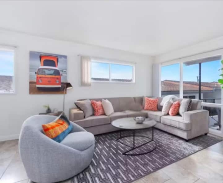 Charming 2 Bedroom Near Beach - San Clemente, CA