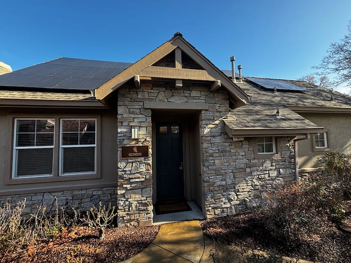 Lodge Bungalow At Copper Valley - 91 - Copperopolis, CA