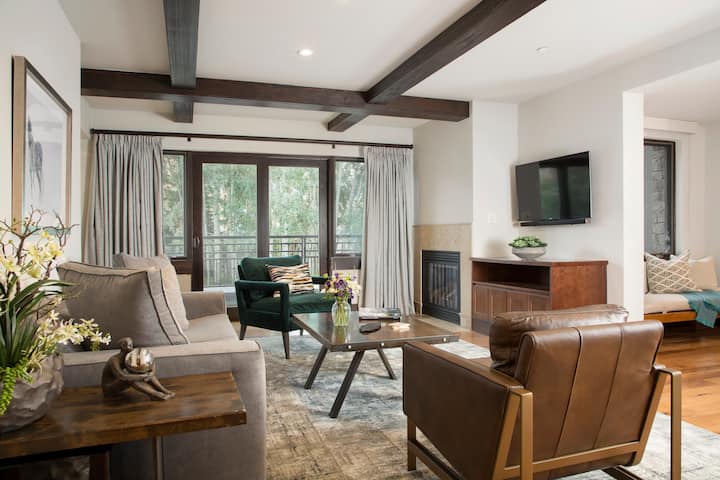 Village View Three Bed Residence - Telluride