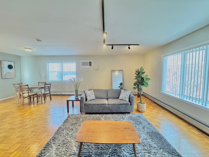 Two Large Apartments Near Nyc - Fort Lee, NJ