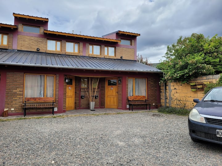 Hermosa Cabaña En Esquel 5 Pers - Esquel
