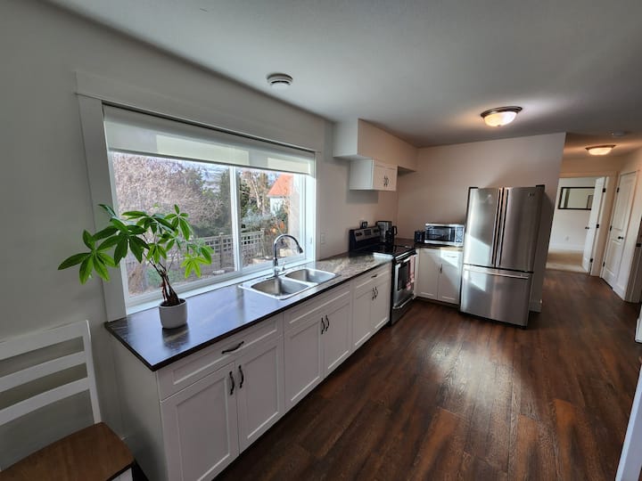 Clean, Serene, Private! - Vernon