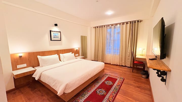 Doksa Bnb | 202 - Manali