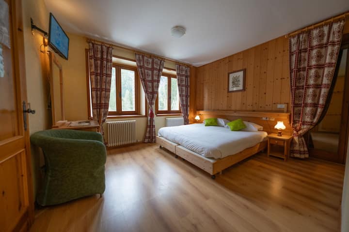 Hotel Gnomo Goloso Room 2 - Misurina