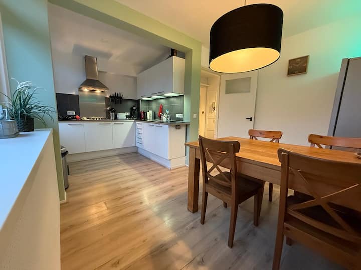 Ruime Woning Nabij Station Noord - Groningen