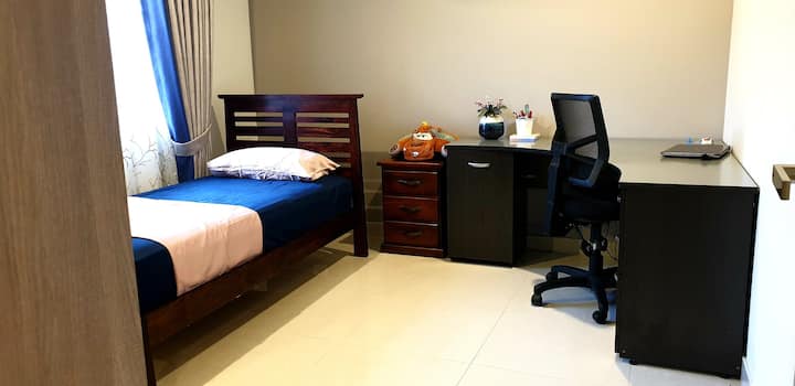 Comfy Stay In A Quiet Place - Darwin