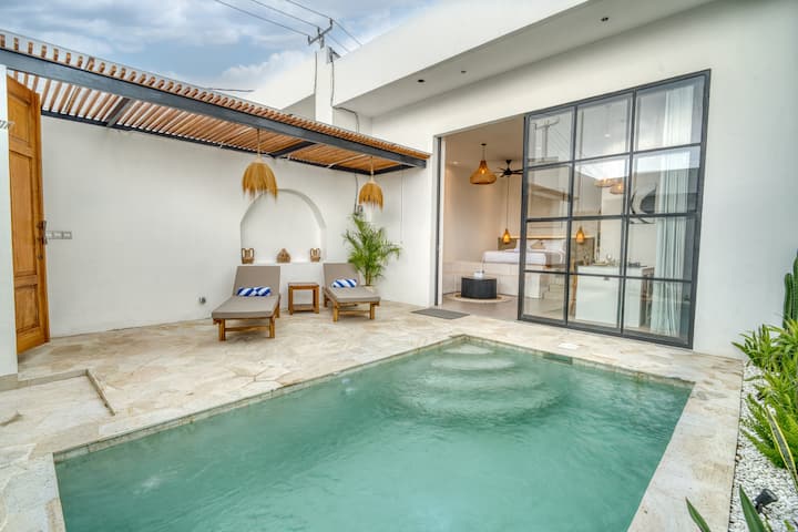 Avasa Villa A2 : Brand New 1br In Berawa, Bali. - Canggu