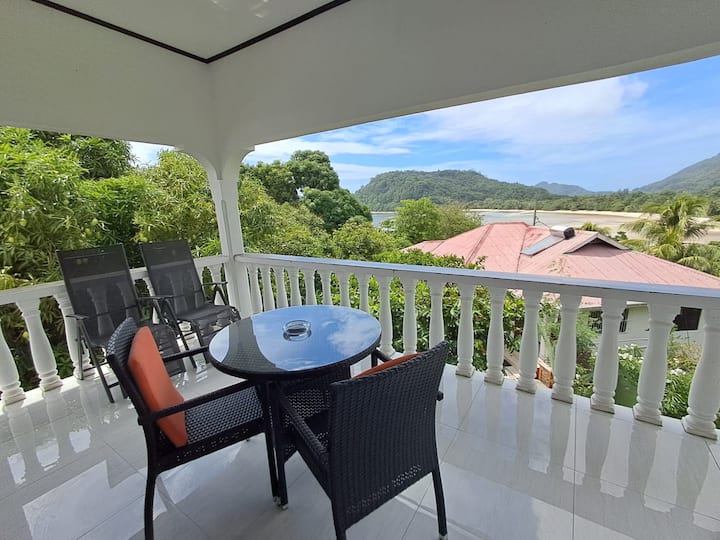 Gigi's Self Catering Apartments - 1 B/r Apartment - Seychelles