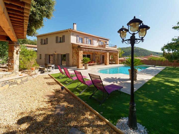 Villa De Charme Piscine Jacuzzi - Les Arcs