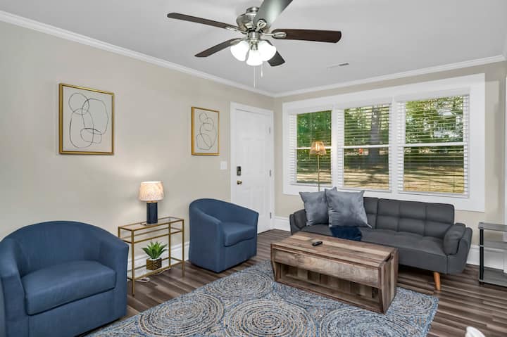 Margrave Retreat Unit 'A' | 2 Br 1ba - Columbia, SC