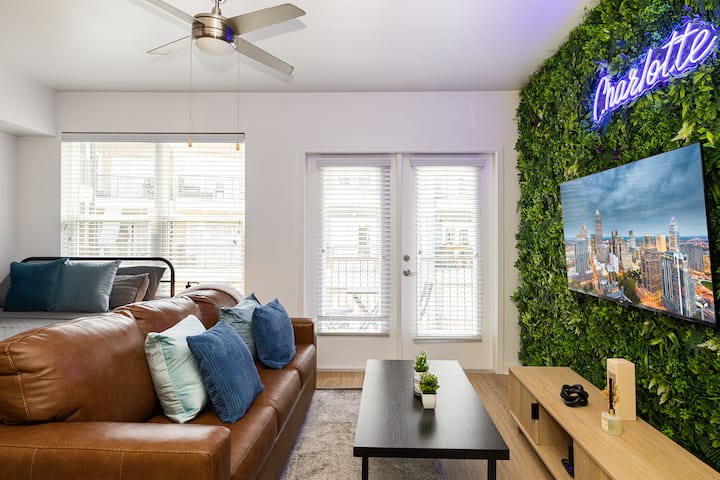 Comfy Studio –Sleeps 4, Stylish & Fully Equipped! - Charlotte