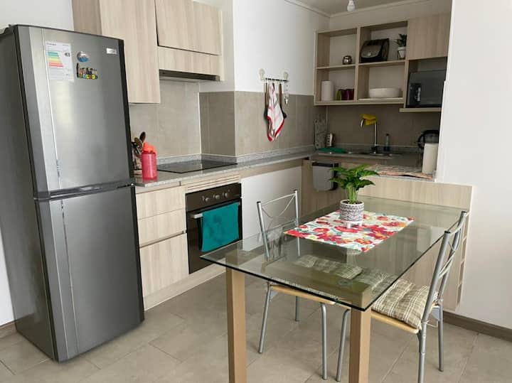 Acogedor Dpto. ¡Regia Ubicación! - La Serena