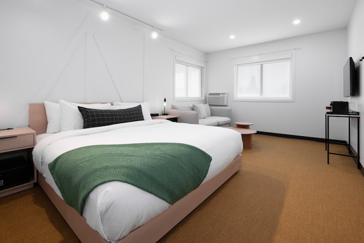 King Of The Mountain Sleeps 4 - 雷夫爾斯托克