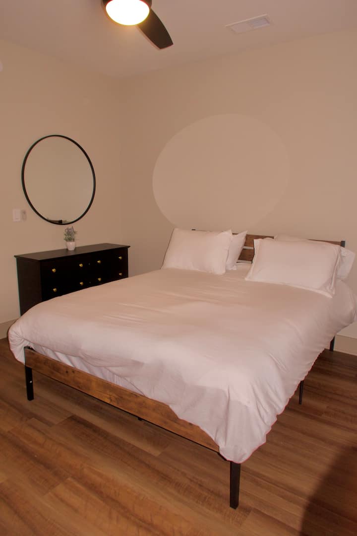The Maple Suite - Elizabethtown, KY