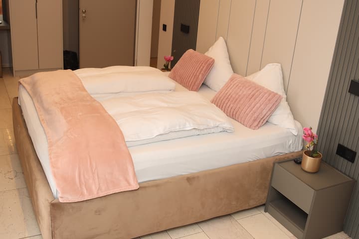 Deluxe Doppelzimmer Mit Balkon Smart Tv Wlan - Herford