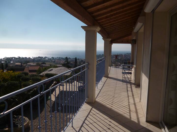 Loft, Vue Panoramique Sur La Mer - Carqueiranne