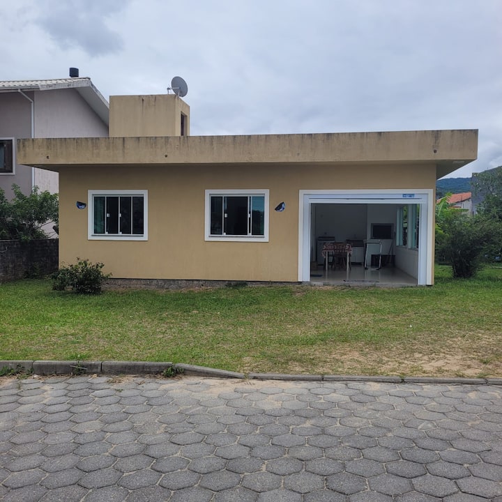 Casa Confortável Em Garopaba - Garopaba