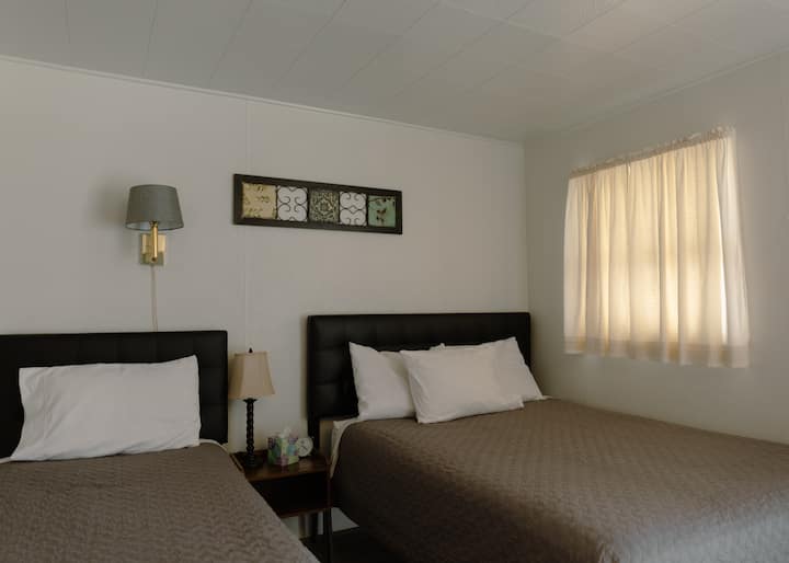 Room 7 At East Side Motel - Lake Oahe