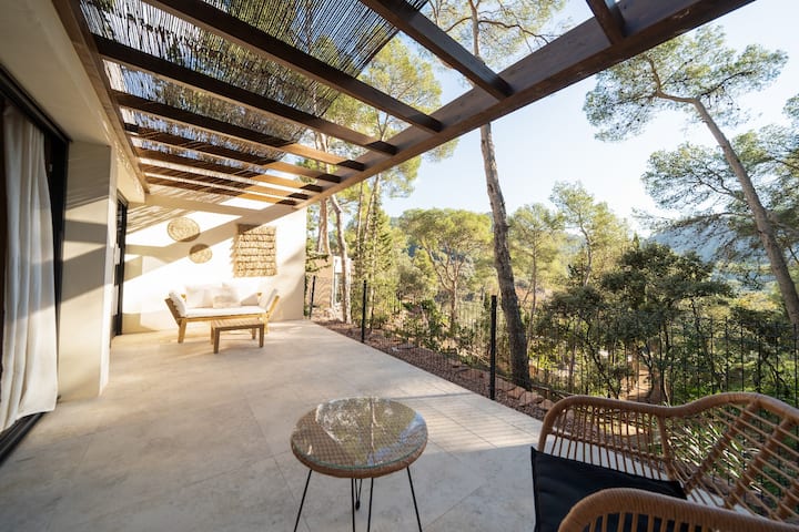 Casa Calderona - Torres Torres