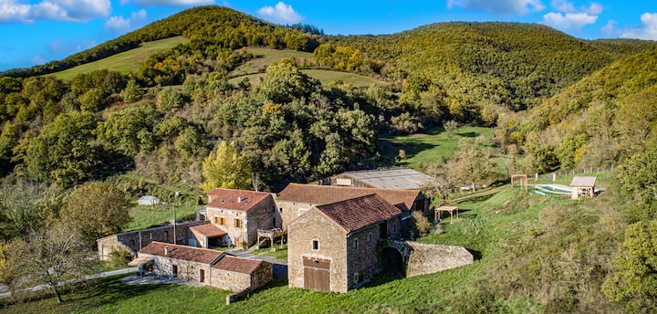 Résidence Musicale Avec Gîte Et Piscine Privée - Aveyron