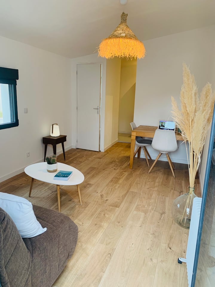 Suite Indépendante "La Cabane" - Baillargues