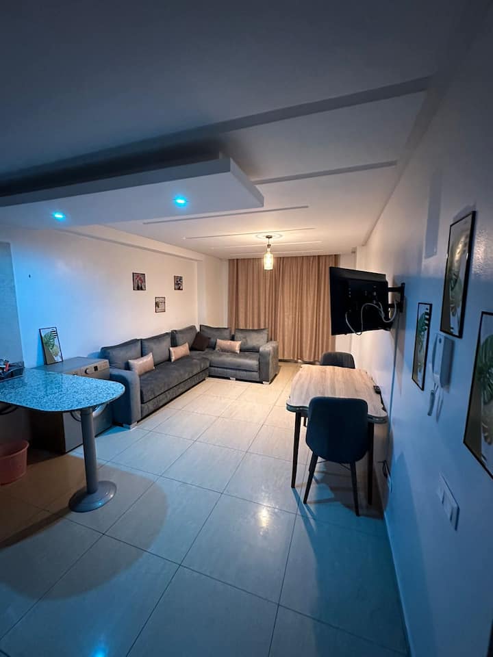 Cozy Retreat With Pool Access - Agadir