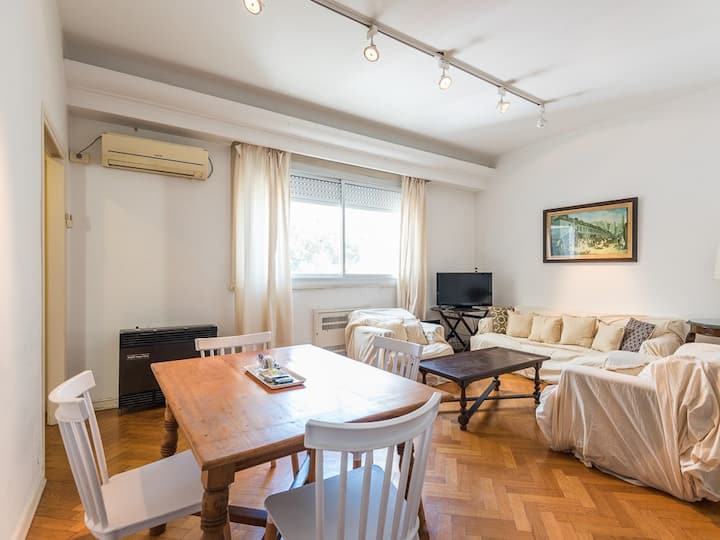 Apartamento 2 Dormitorios En Plaza San Martin - Ba - Buenos Aires