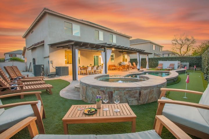 Desert Oasis Near Events & Attractions - Coachella, CA