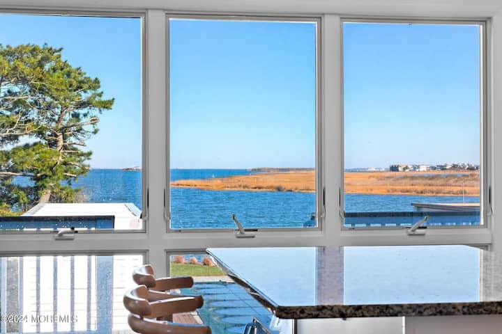 Luxury Waterfront Apartment, Stunning Bay Views! - Beach Haven, NJ