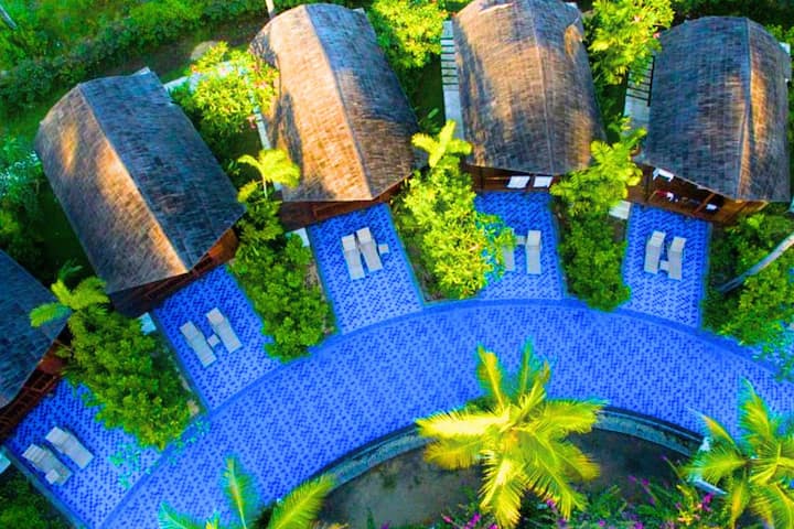 Private Lagoon House 7 Br In The Beach Front #A18 - Gili-Inseln