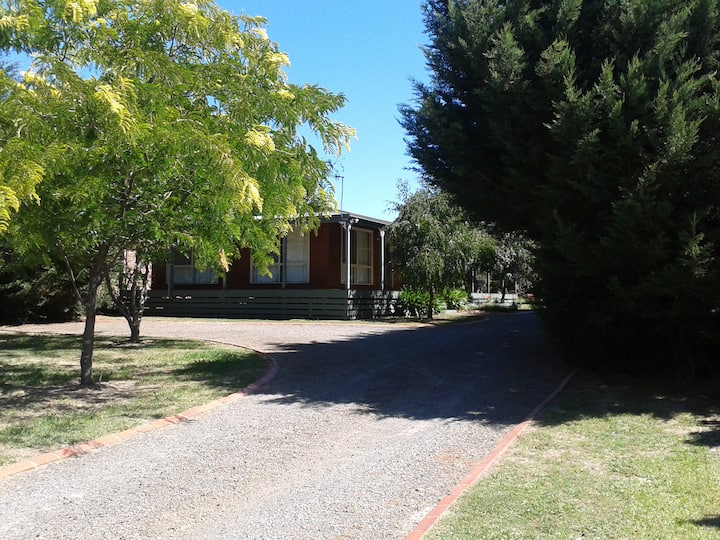 Home In Eildon
Sunburst Retreat - Eildon