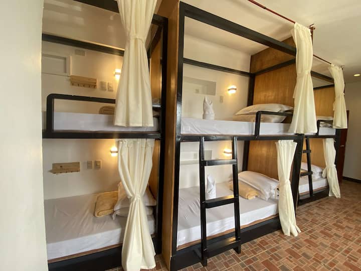 Mixed Dormitory Room (6 Beds) - Coron