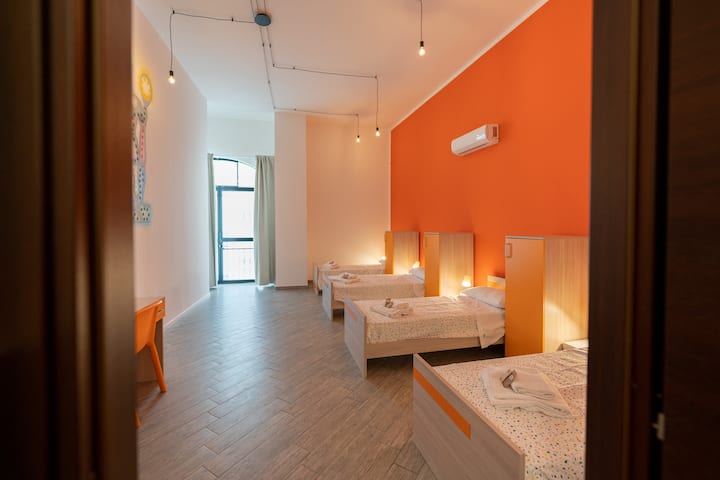 Cortile Dei Giusti - Re Di Denari - Posto Letto - Palerme