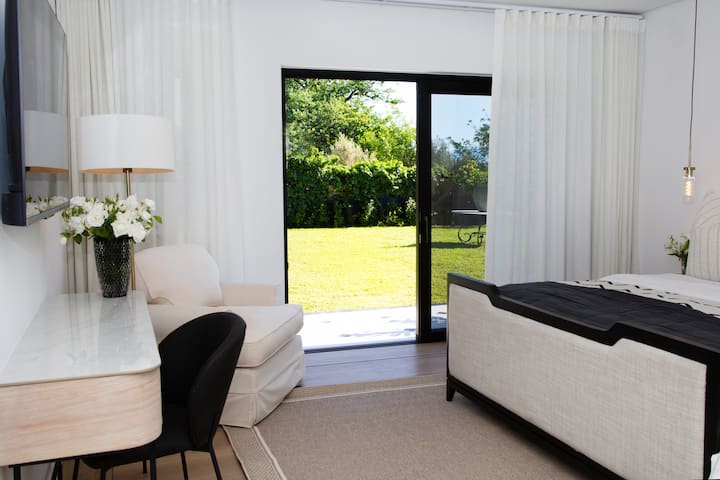 Mademoiselle @ Coco Queen - Paarl