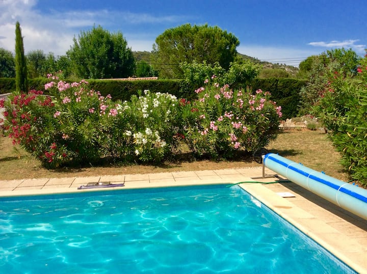 Tranquille Chambre D’hôte En Provençal Paysage - ibis budget Brignoles Provence
