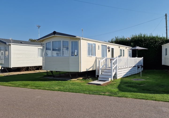 Ocean Breeze Retreat, West Sands - Bracklesham Bay