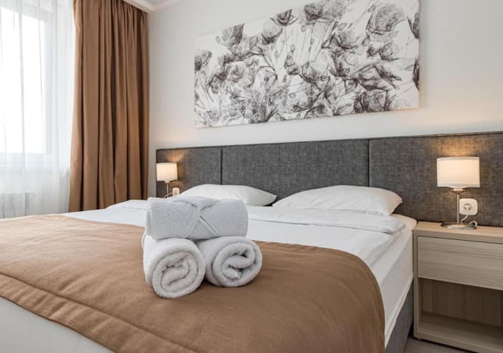 Бизнес-уют: рабочая зона и King Size возле Expo - Kazakhstan