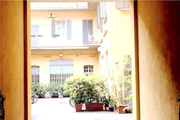 Cozy Apartment With A/c, Metro Station 2 Min Away - Milan