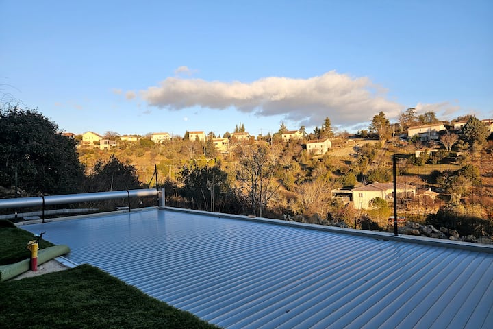 Villa Neuve Avec Piscine Et Spa - Aubenas