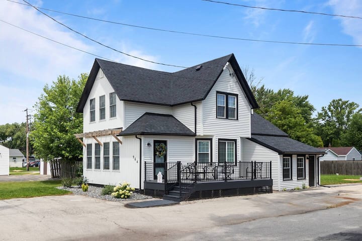 Legends Lodge On Lombardi! - Green Bay, WI